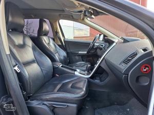 Volvo XC60 2010 Šauļi, ar dzinēja tilpumu 2.40 L un nobraukumu 330 tūkst. km par 6400 €, foto 13 vietnē AUTOMOTO.COM.LV