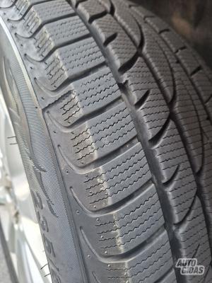 Volvo XC60 2010 Šauļi, ar dzinēja tilpumu 2.40 L un nobraukumu 330 tūkst. km par 6400 €, foto 23 vietnē AUTOMOTO.COM.LV