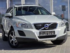 Volvo XC60 2010 in Vilnius, with an engine capacity of 2.40 L and mileage of 267 thousand km for 10650 €, photo 3 on AUTOMOTO.COM.LV