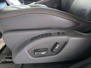 Volvo XC60 2010 in Vilnius, with an engine capacity of 2.40 L and mileage of 267 thousand km for 10650 €, photo 13 on AUTOMOTO.COM.LV