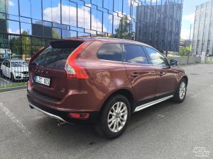 Volvo XC60 2010 in Vilnius, with an engine capacity of 3.00 L and mileage of 262 thousand km for 5450 €, photo 6 on AUTOMOTO.COM.LV