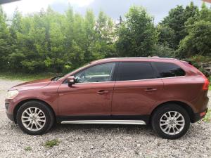 Volvo XC60 2010 in Vilnius, with an engine capacity of 3.00 L and mileage of 262 thousand km for 5450 €, photo 7 on AUTOMOTO.COM.LV