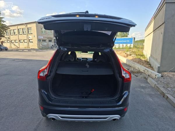 Volvo XC60 2010 Šauļi, ar dzinēja tilpumu 2.40 L un nobraukumu 325 tūkst. km par 6300 €, foto 4 vietnē AUTOMOTO.COM.LV