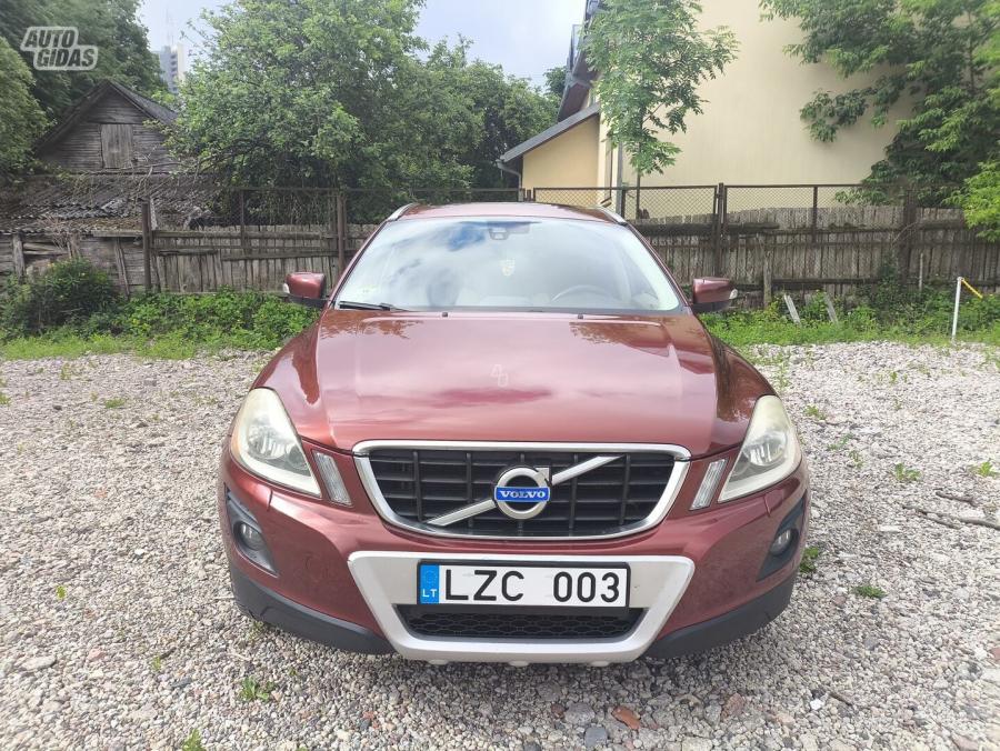 Volvo XC60 2010 in Vilnius, with an engine capacity of 3.00 L and mileage of 262 thousand km for 5450 €, photo 4 on AUTOMOTO.COM.LV