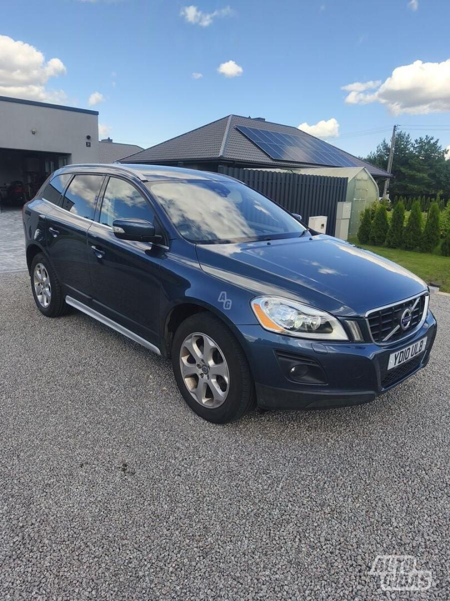 Volvo XC60 2010 Panevēža, ar dzinēja tilpumu 2.40 L un nobraukumu 149 tūkst. km par 2950 €, foto 1 vietnē AUTOMOTO.COM.LV