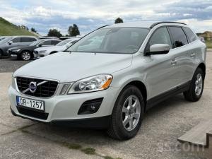 Volvo XC60 2010 in Riga, with an engine capacity of 2.40 L and mileage of 191 thousand km for 8900 €, photo 4 on AUTOMOTO.COM.LV