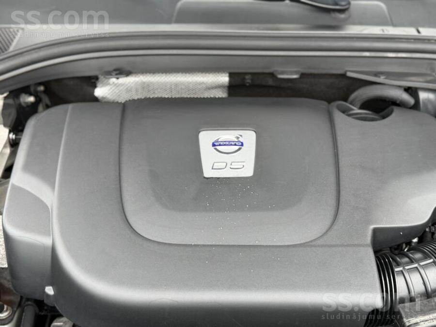 Volvo XC60 2010 in Riga, with an engine capacity of 2.40 L and mileage of 191 thousand km for 8900 €, photo 18 on AUTOMOTO.COM.LV