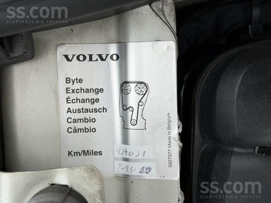 Volvo XC60 2010 in Riga, with an engine capacity of 2.40 L and mileage of 191 thousand km for 8900 €, photo 19 on AUTOMOTO.COM.LV