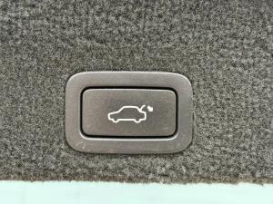 Volvo XC60 2010 Rīga, ar dzinēja tilpumu 2.40 L un nobraukumu 191 tūkst. km par 8900 €, foto 15 vietnē AUTOMOTO.COM.LV