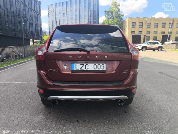 Volvo XC60 2010 in Vilnius, with an engine capacity of 3.00 L and mileage of 262 thousand km for 5250 €, photo 7 on AUTOMOTO.COM.LV