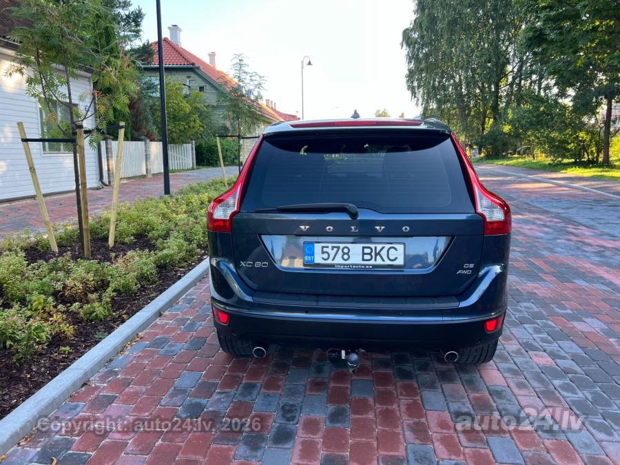 Volvo XC60 2010 Tallina, ar dzinēja tilpumu 2.40 L un nobraukumu 374 tūkst. km par 4590 €, foto 14 vietnē AUTOMOTO.COM.LV