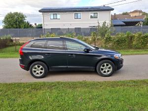 Volvo XC60 2010 in Siauliai, with an engine capacity of 2.40 L and mileage of 300 thousand km for 5800 €, photo 6 on AUTOMOTO.COM.LV