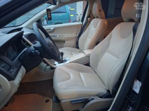 Volvo XC60 2010 in Siauliai, with an engine capacity of 2.40 L and mileage of 300 thousand km for 5800 €, photo 11 on AUTOMOTO.COM.LV