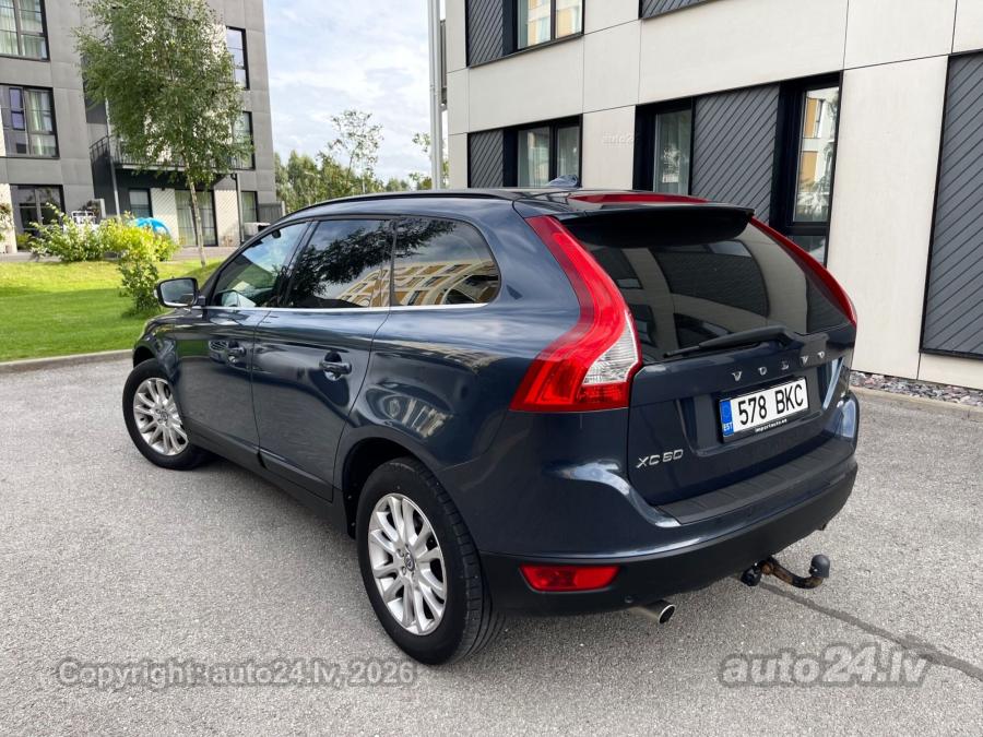 Volvo XC60 2010 in Tartu, with an engine capacity of 2.40 L and mileage of 370 thousand km for 6599 €, photo 3 on AUTOMOTO.COM.LV