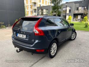 Volvo XC60 2010 in Tartu, with an engine capacity of 2.40 L and mileage of 370 thousand km for 6599 €, photo 5 on AUTOMOTO.COM.LV