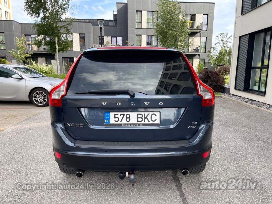 Volvo XC60 2010 in Tartu, with an engine capacity of 2.40 L and mileage of 370 thousand km for 6599 €, photo 9 on AUTOMOTO.COM.LV