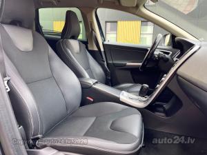 Volvo XC60 2010 in Tartu, with an engine capacity of 2.40 L and mileage of 370 thousand km for 6599 €, photo 10 on AUTOMOTO.COM.LV