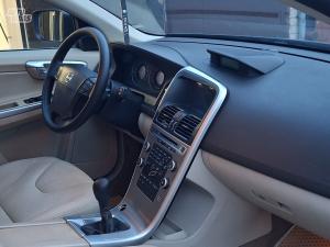 Volvo XC60 2010 Šauļi, ar dzinēja tilpumu 2.40 L un nobraukumu 300 tūkst. km par 5800 €, foto 10 vietnē AUTOMOTO.COM.LV