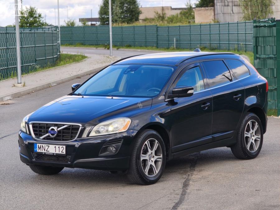 Volvo XC60 2010 in Vilnius, with an engine capacity of 2.40 L and mileage of 321 thousand km for 7000 €, photo 5 on AUTOMOTO.COM.LV