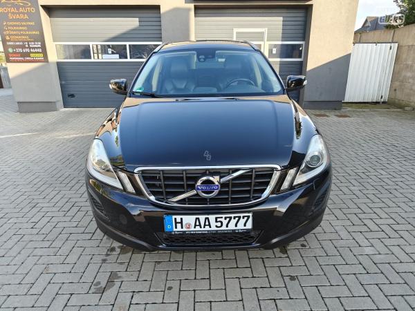 Volvo XC60 2010 Tauragė, ar dzinēja tilpumu 2.00 L un nobraukumu 256 tūkst. km par 6600 €, foto 1 vietnē AUTOMOTO.COM.LV