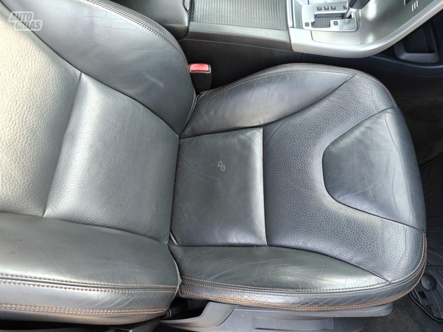 Volvo XC60 2010 Tauragė, ar dzinēja tilpumu 2.00 L un nobraukumu 256 tūkst. km par 6600 €, foto 16 vietnē AUTOMOTO.COM.LV