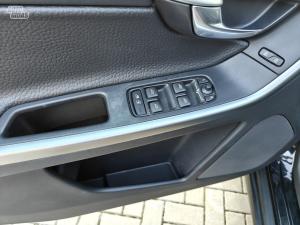 Volvo XC60 2010 Tauragė, ar dzinēja tilpumu 2.00 L un nobraukumu 256 tūkst. km par 6600 €, foto 25 vietnē AUTOMOTO.COM.LV