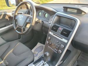 Volvo XC60 2010 in Siauliai, with an engine capacity of 2.40 L and mileage of 283 thousand km for 6500 €, photo 16 on AUTOMOTO.COM.LV