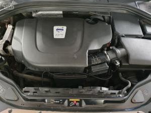 Volvo XC60 2010 in Siauliai, with an engine capacity of 2.40 L and mileage of 283 thousand km for 6500 €, photo 23 on AUTOMOTO.COM.LV