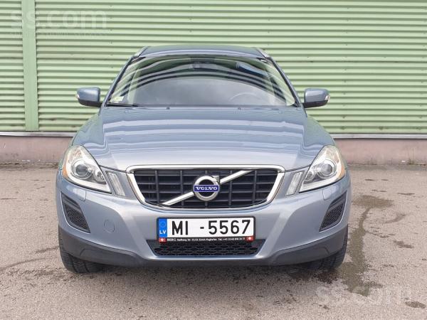 Volvo XC60 2011 in Riga, with an engine capacity of 2.00 L and mileage of 238 thousand km for 7990 €, photo 2 on AUTOMOTO.COM.LV