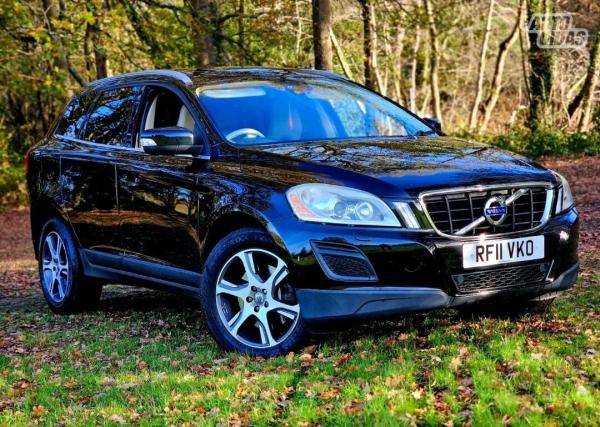 Volvo XC60 2011 in Kaunas, with an engine capacity of 2.00 L and mileage of 151 thousand km for 3400 €, photo 4 on AUTOMOTO.COM.LV