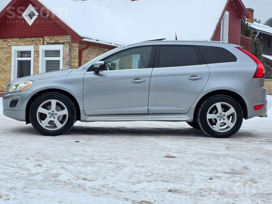 Volvo XC60 2011 in Riga, with an engine capacity of 2.40 L and mileage of 0 thousand km for 9950 €, photo 2 on AUTOMOTO.COM.LV