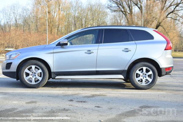 Volvo XC60 2011 in Jekabpils, with an engine capacity of 2.40 L and mileage of 295 thousand km for 8500 €, photo 1 on AUTOMOTO.COM.LV