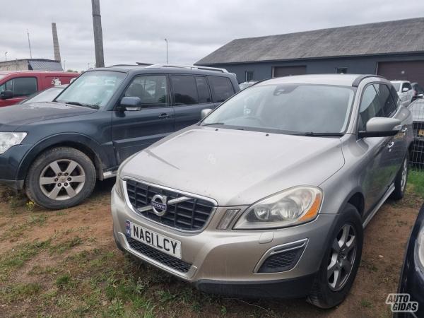 Volvo XC60 2011 in Taurage, with an engine capacity of 2.00 L and mileage of 190 thousand km for 2650 €, photo 2 on AUTOMOTO.COM.LV