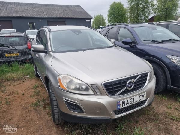 Volvo XC60 2011 in Taurage, with an engine capacity of 2.00 L and mileage of 190 thousand km for 2650 €, photo 4 on AUTOMOTO.COM.LV