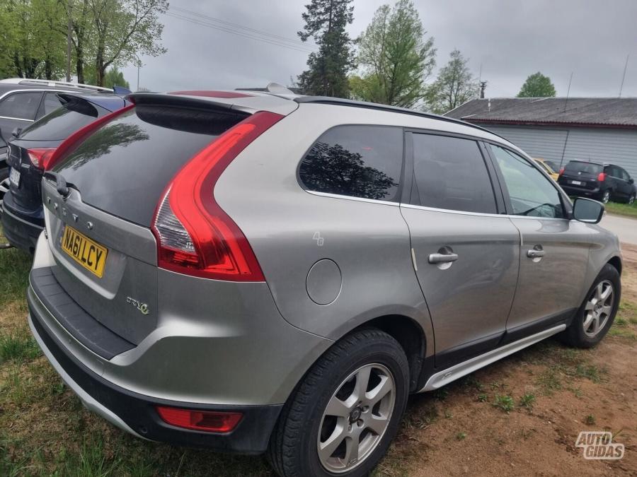 Volvo XC60 2011 Tauragė, ar dzinēja tilpumu 2.00 L un nobraukumu 190 tūkst. km par 2650 €, foto 7 vietnē AUTOMOTO.COM.LV