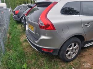 Volvo XC60 2011 Tauragė, ar dzinēja tilpumu 2.00 L un nobraukumu 190 tūkst. km par 2650 €, foto 8 vietnē AUTOMOTO.COM.LV