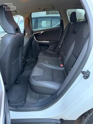 Volvo XC60 2011 in Telschi, with an engine capacity of 2.40 L and mileage of 347 thousand km for 7200 €, photo 7 on AUTOMOTO.COM.LV