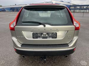 Volvo XC60 2011 in Kaunas, with an engine capacity of 2.40 L and mileage of 245 thousand km for 9900 €, photo 5 on AUTOMOTO.COM.LV