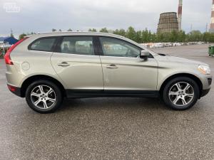Volvo XC60 2011 in Kaunas, with an engine capacity of 2.40 L and mileage of 245 thousand km for 9900 €, photo 11 on AUTOMOTO.COM.LV