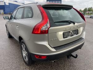 Volvo XC60 2011 in Kaunas, with an engine capacity of 2.40 L and mileage of 245 thousand km for 9900 €, photo 17 on AUTOMOTO.COM.LV