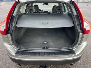 Volvo XC60 2011 in Kaunas, with an engine capacity of 2.40 L and mileage of 245 thousand km for 9900 €, photo 35 on AUTOMOTO.COM.LV