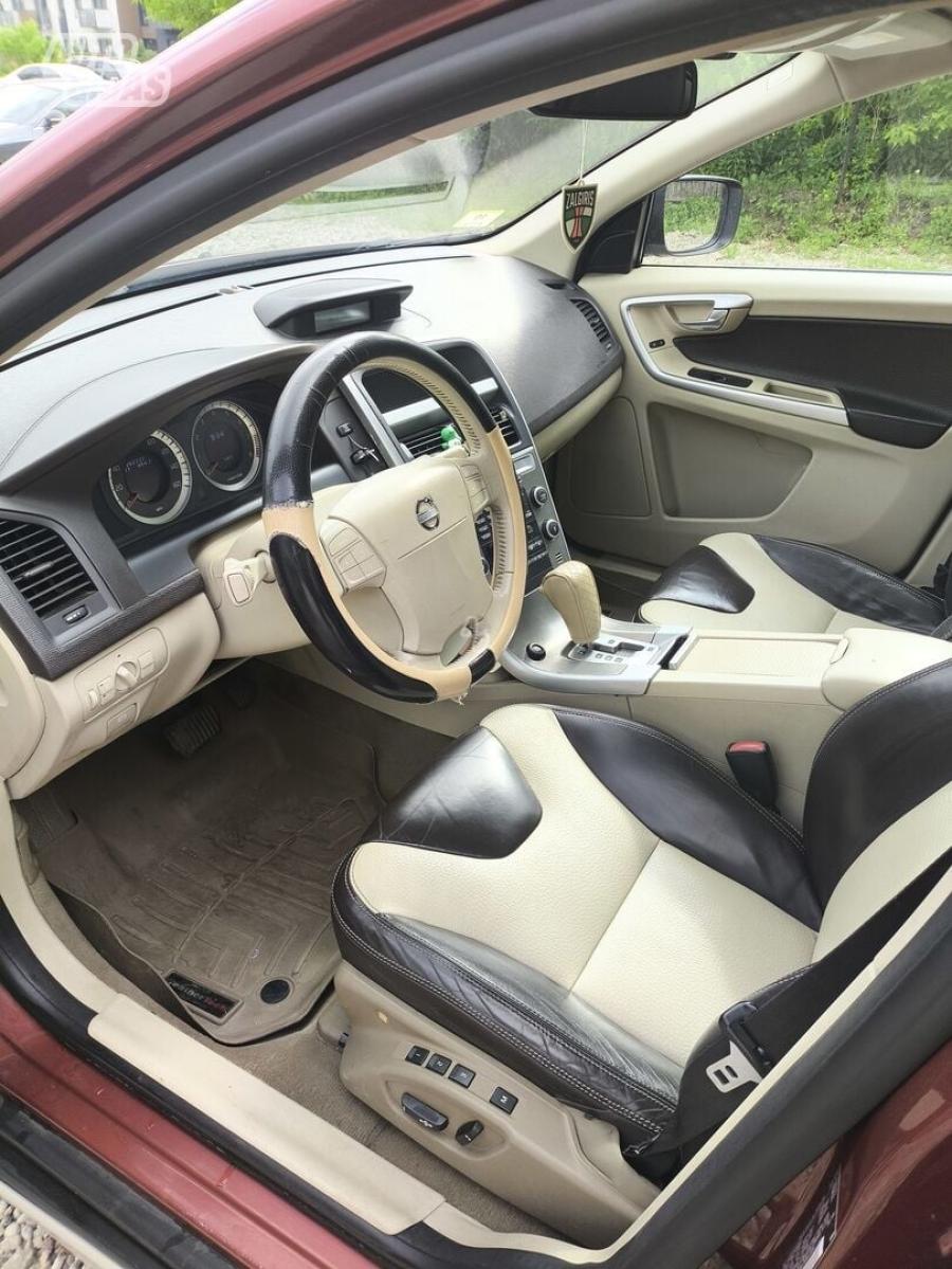 Volvo XC60 2011 Viļņa, ar dzinēja tilpumu 3.00 L un nobraukumu 262 tūkst. km par 5750 €, foto 10 vietnē AUTOMOTO.COM.LV