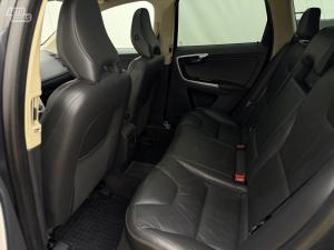 Вольво ХС60 2011 в Авиженяй, объемом двигателя 2.00 л и пробегом 256 тыс. км за 8590 €, фото 12 на AUTOMOTO.COM.LV