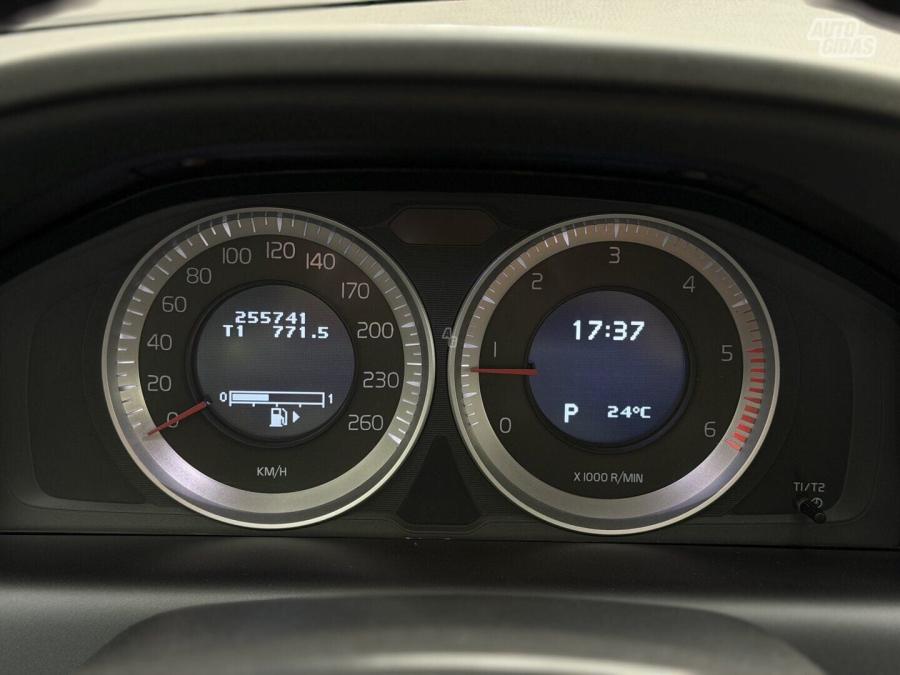 Вольво ХС60 2011 в Авиженяй, объемом двигателя 2.00 л и пробегом 256 тыс. км за 8590 €, фото 27 на AUTOMOTO.COM.LV