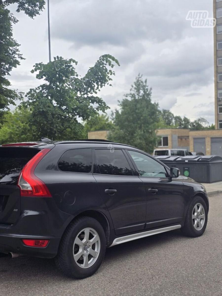 Volvo XC60 2011 Viļņa, ar dzinēja tilpumu 3.20 L un nobraukumu 290 tūkst. km par 5000 €, foto 5 vietnē AUTOMOTO.COM.LV