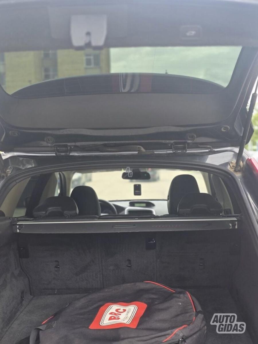 Volvo XC60 2011 Viļņa, ar dzinēja tilpumu 3.20 L un nobraukumu 290 tūkst. km par 5000 €, foto 9 vietnē AUTOMOTO.COM.LV