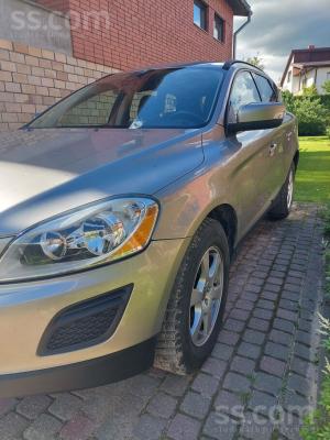 Volvo XC60 2011 Valmiera, ar dzinēja tilpumu 2.00 L un nobraukumu 368 tūkst. km par 4900 €, foto 8 vietnē AUTOMOTO.COM.LV