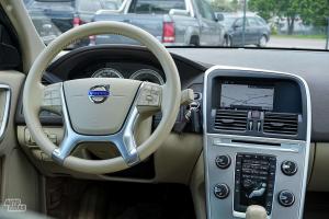Volvo XC60 2011 in Marijampole, with an engine capacity of 2.40 L and mileage of 213 thousand km for 10450 €, photo 17 on AUTOMOTO.COM.LV