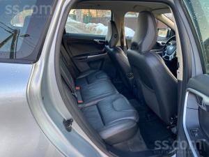 Volvo XC60 2011 Daugavpils, ar dzinēja tilpumu 2.40 L un nobraukumu 0 tūkst. km par 8450 €, foto 17 vietnē AUTOMOTO.COM.LV