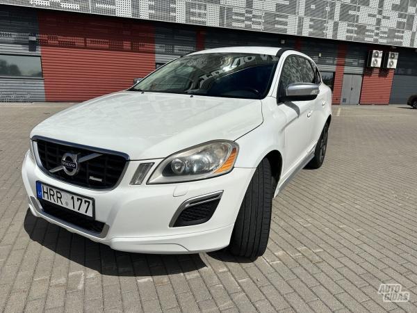Volvo XC60 2011 Klaipėda, ar dzinēja tilpumu 2.40 L un nobraukumu 229 tūkst. km par 9300 €, foto 10 vietnē AUTOMOTO.COM.LV